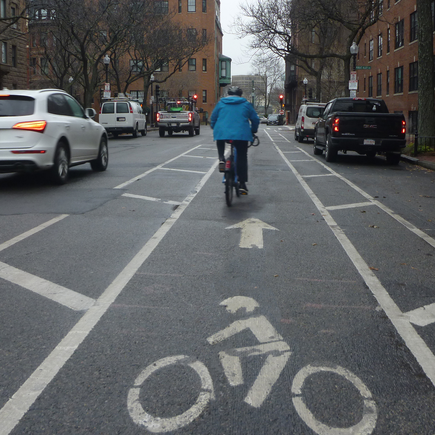 Better Bike Lanes: Bike lane types | Boston.gov